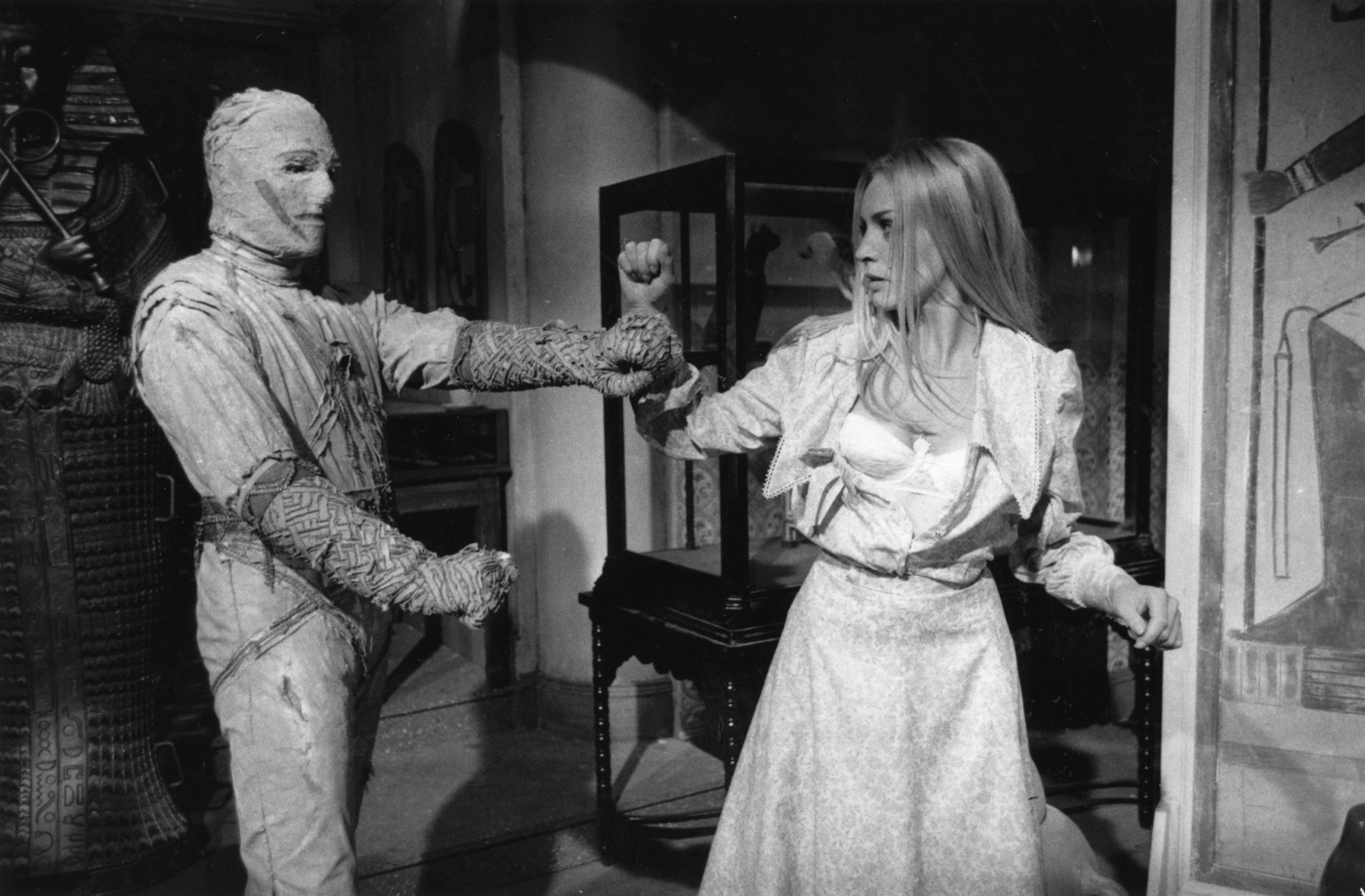 The Mummy's Shroud (1967) - Film Blitz