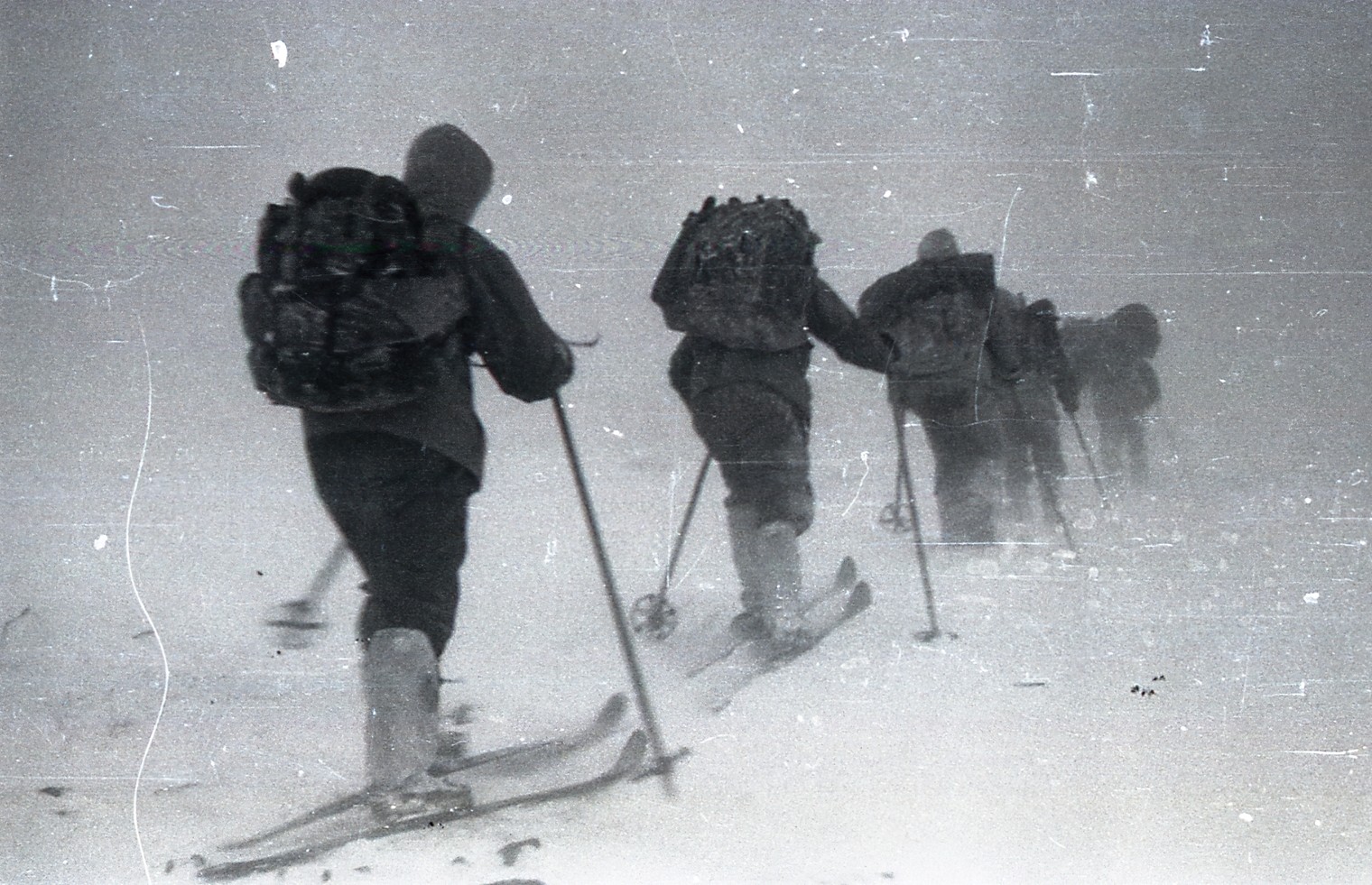 An Unknown Compelling Force (2021) - Film Blitz